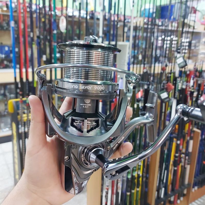 Reel Colony STRONG SILVER 9000 - Devoto Camping